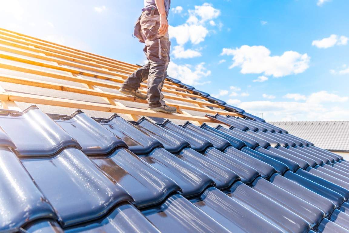 Budget-Friendly Roof Replacement Choices - Southeastern Roofing and ...